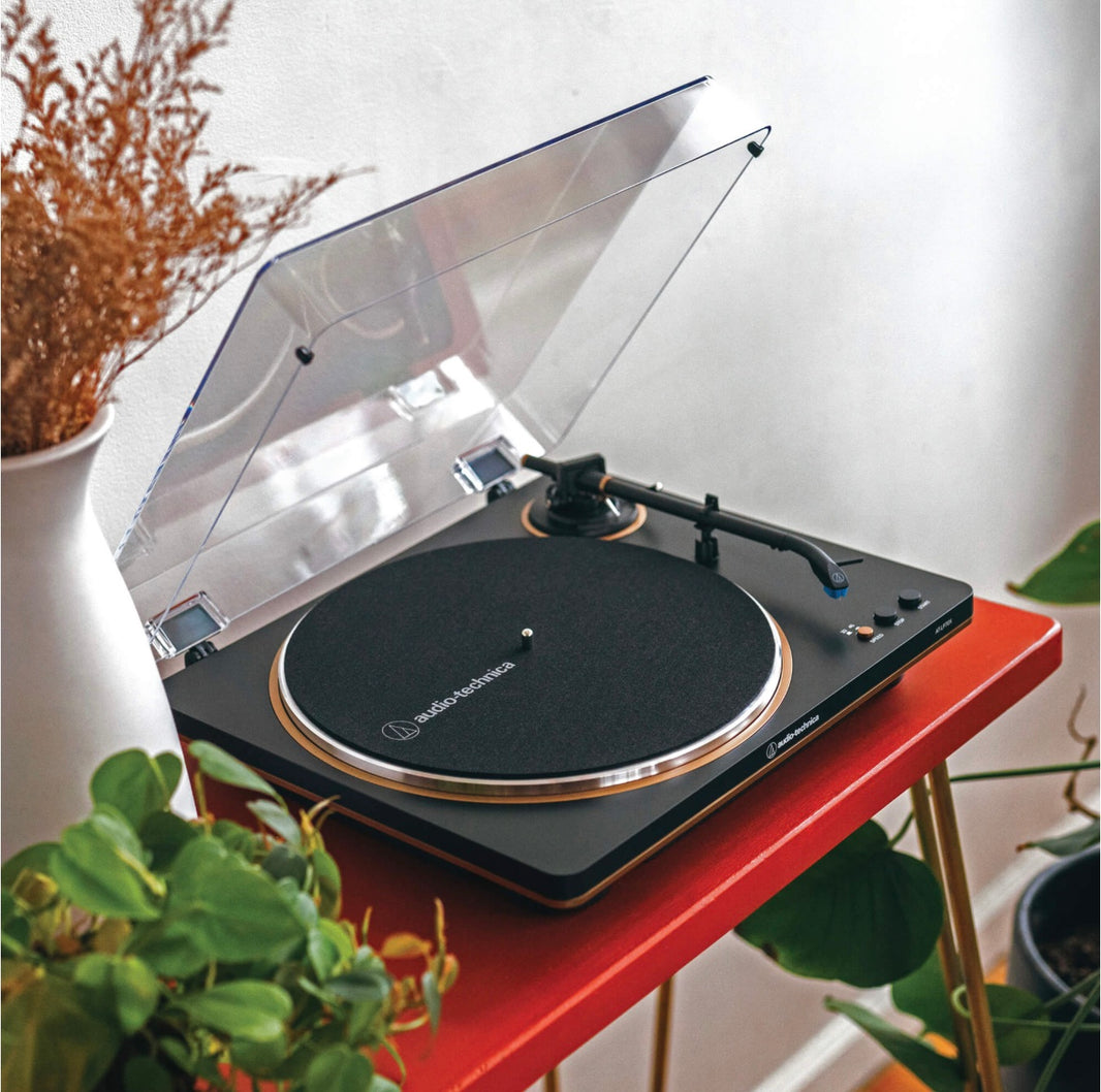 Turntables – The Audio Room